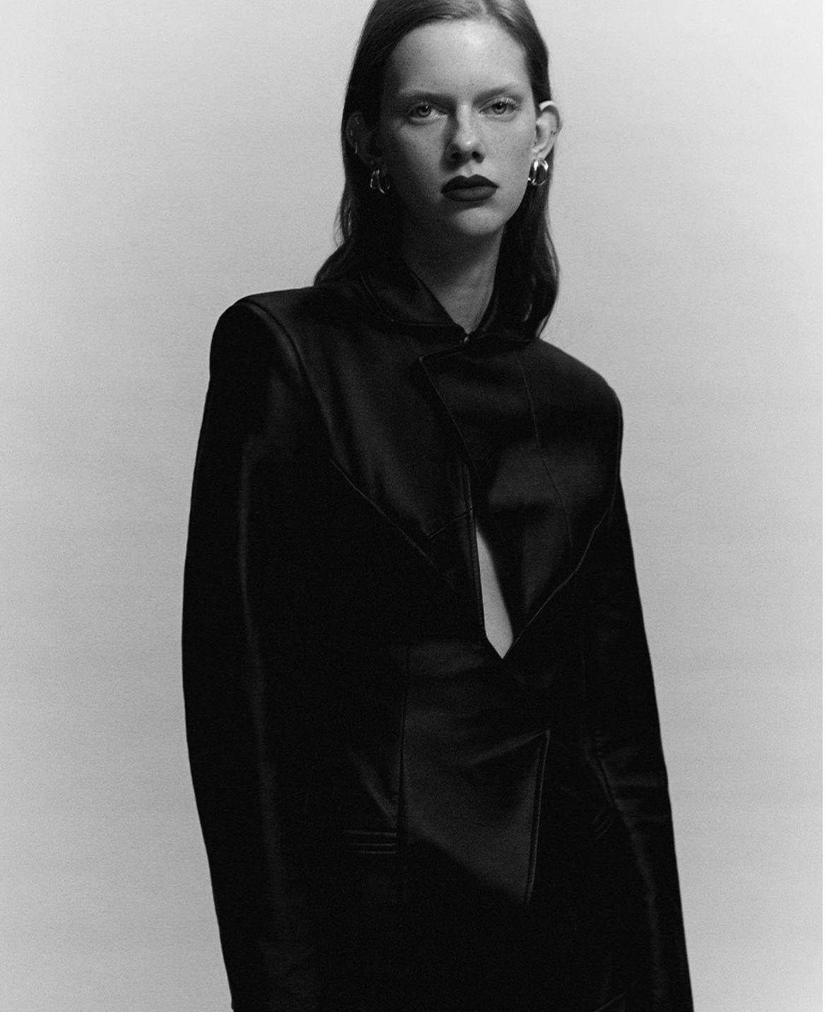 Model Adele Taska | Agency Icon