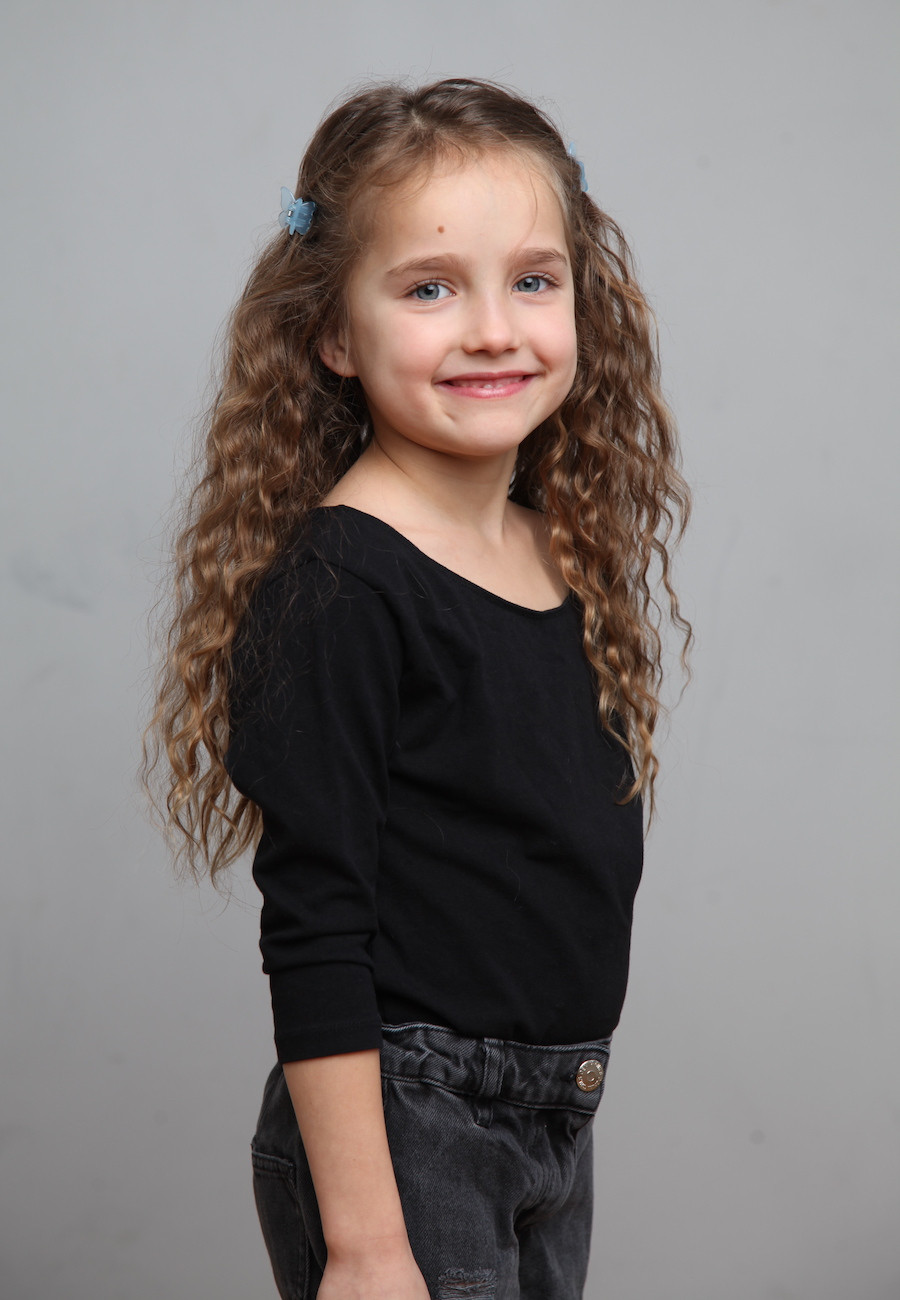 Emilia | Agency Icon